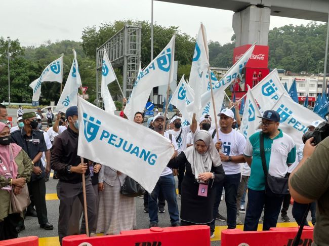 GE15: Nomination Day in pictures | The Star