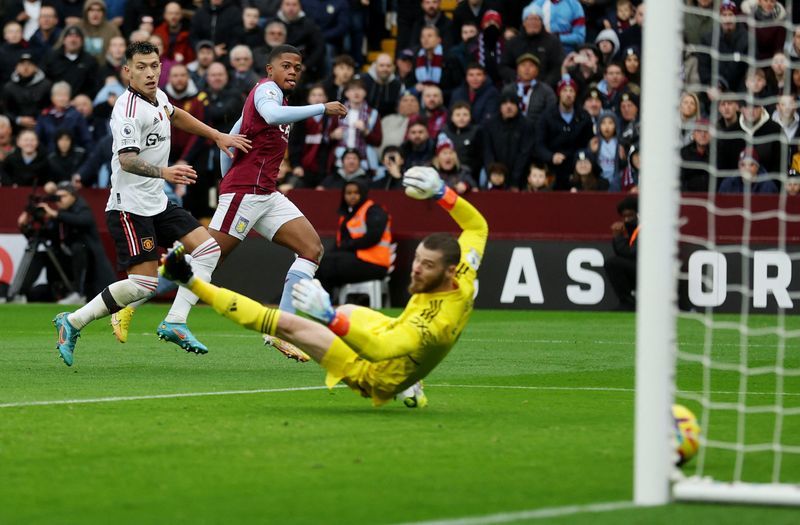 Football: Soccer-Emery enjoys winning start as Villa end Man United's ...