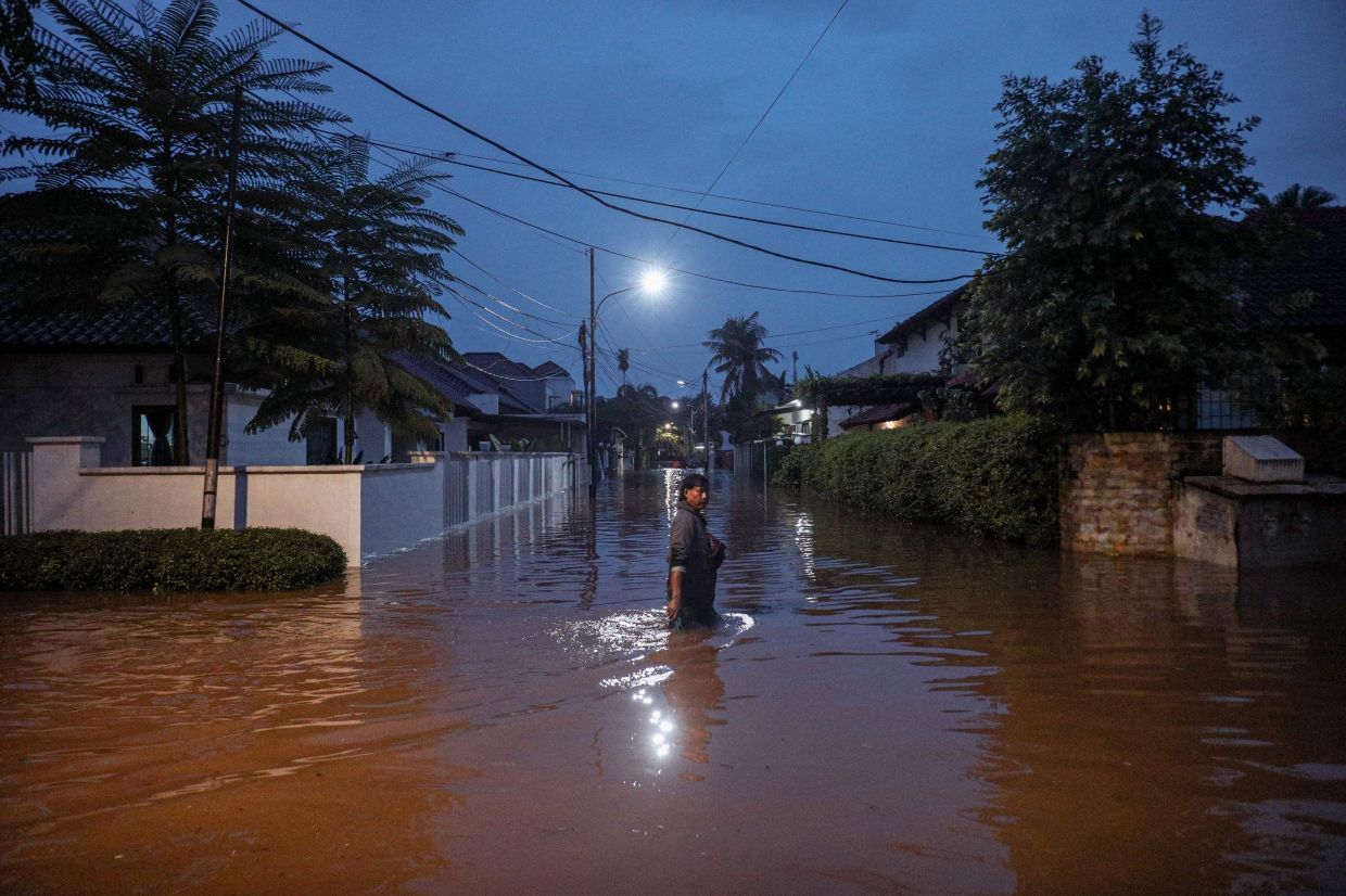 Jakarta preps for extreme weather through February 2023 | The Star