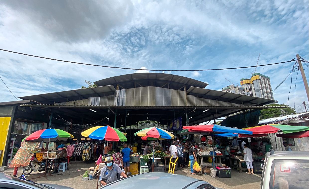 Swamped by bricks and mortar in Batu | The Star