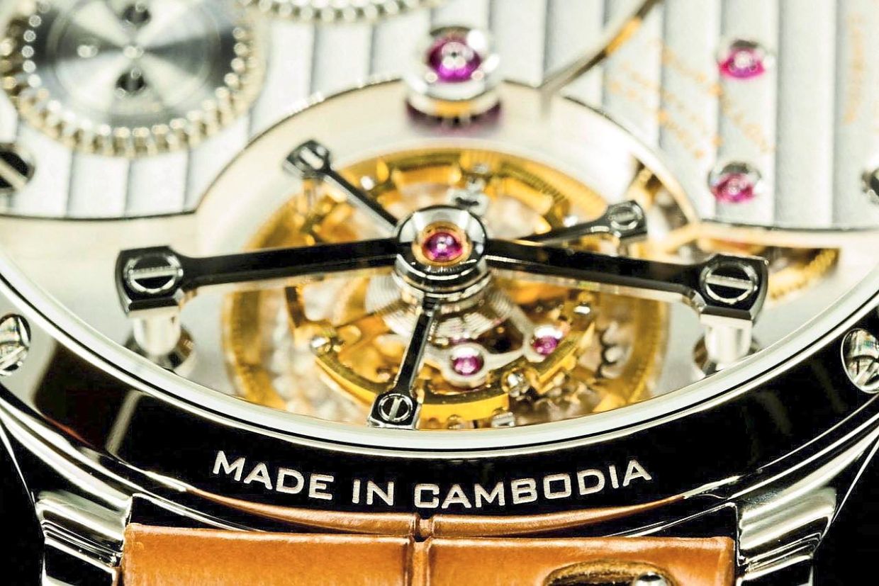 Hun Sen to give luxury watches as summit souvenirs | The Star