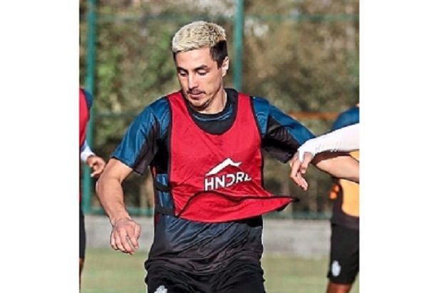 Football: Coach Hodak says his boys can overcome the odds with ...