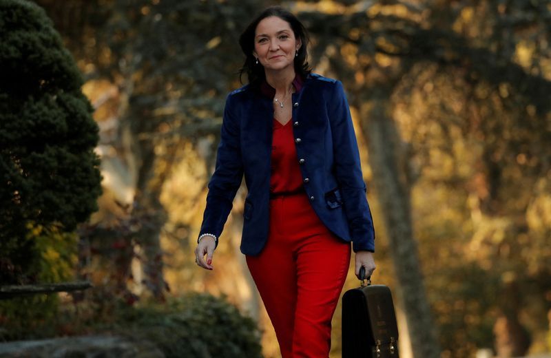 Spain cabinet reshuffle looms as minister runs for Madrid mayor | The Star