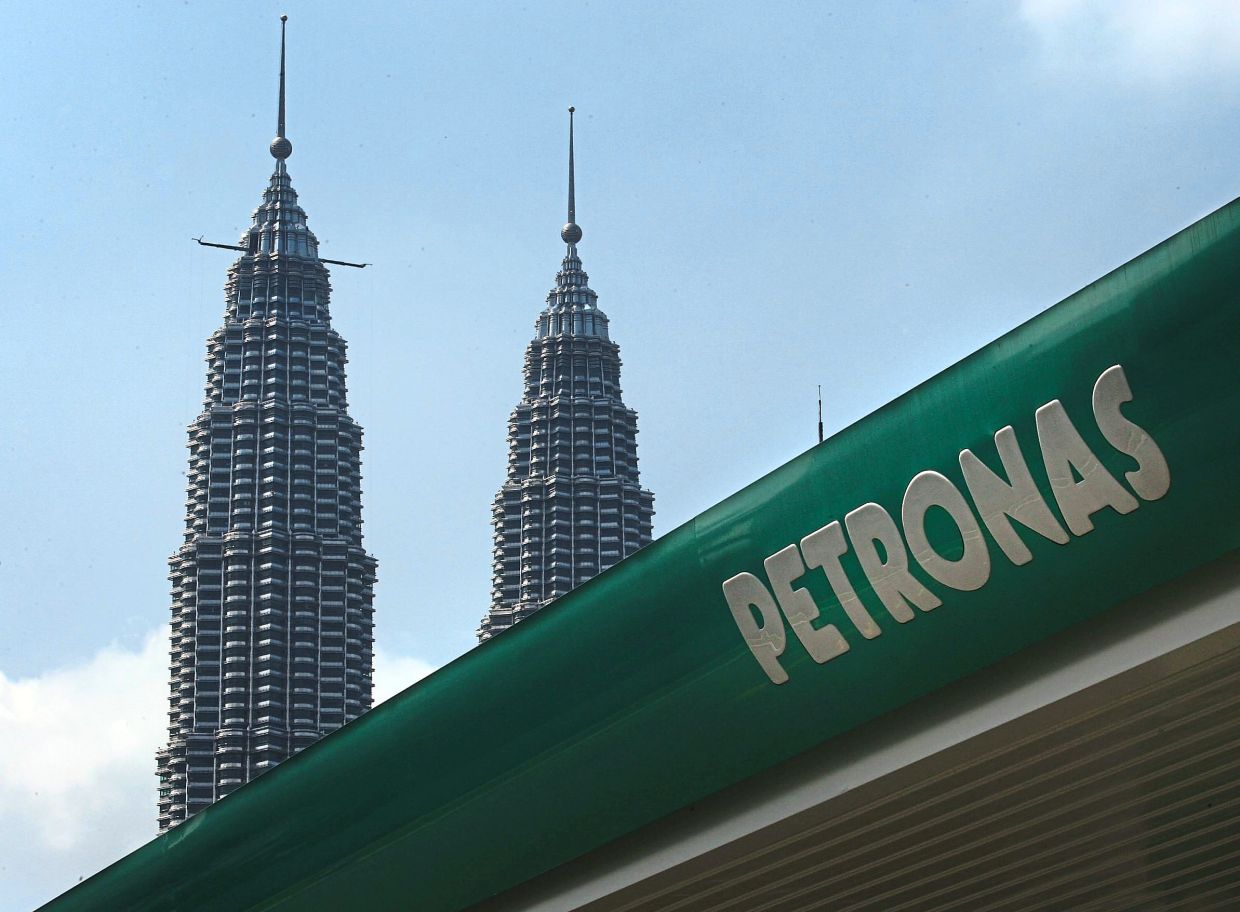 PETRONAS confirms fire incident at Sabah-Sarawak gas pipeline | The Star