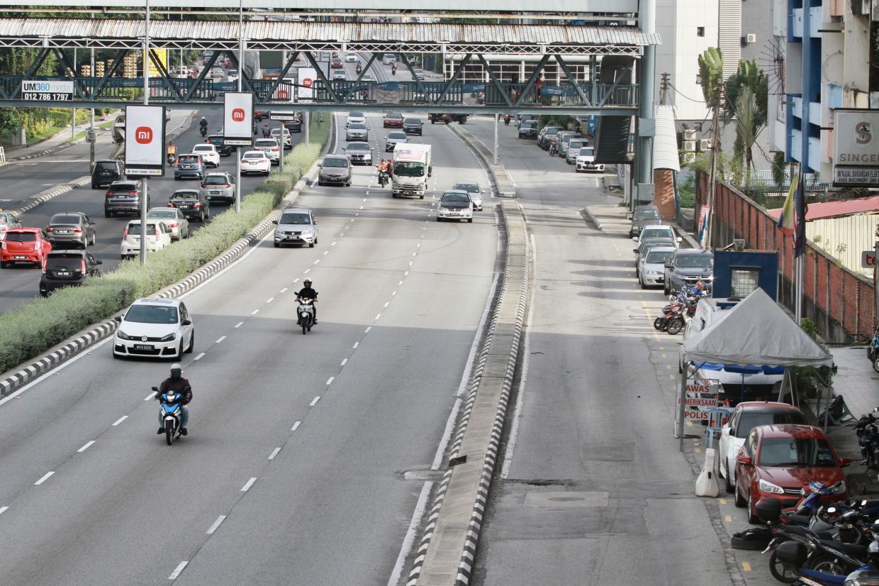 Photo gallery: Police roadblocks being set up nationwide | The Star