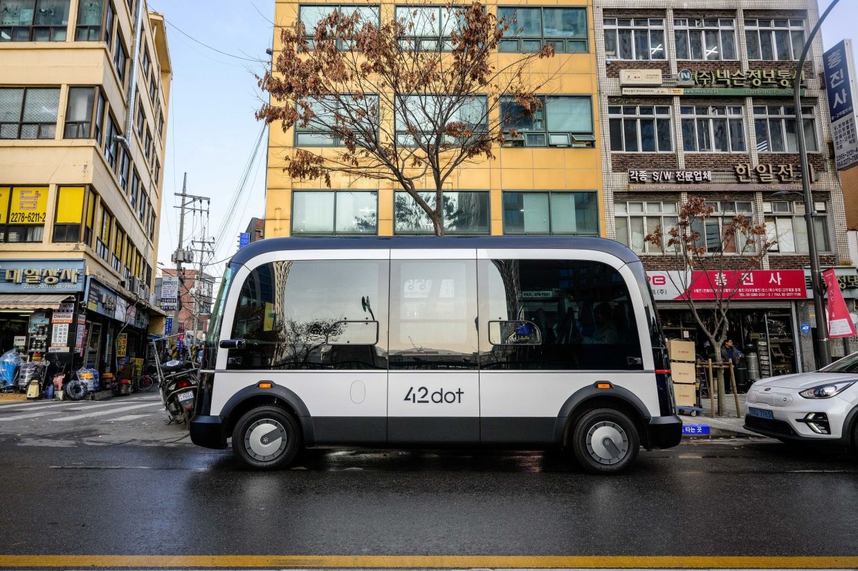 South Korean capital launches self-driving bus experiment | The Star