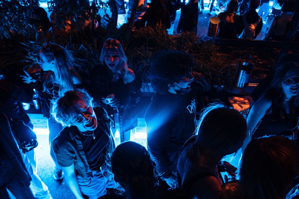 Beware of dangerous pricks in crowded bars: The danger of needle ...