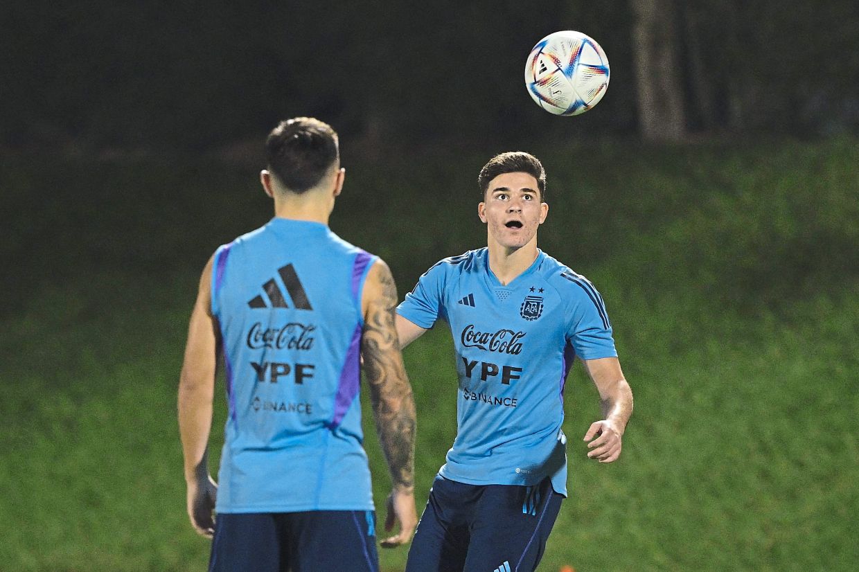 Football: Beware of Alvarez | The Star