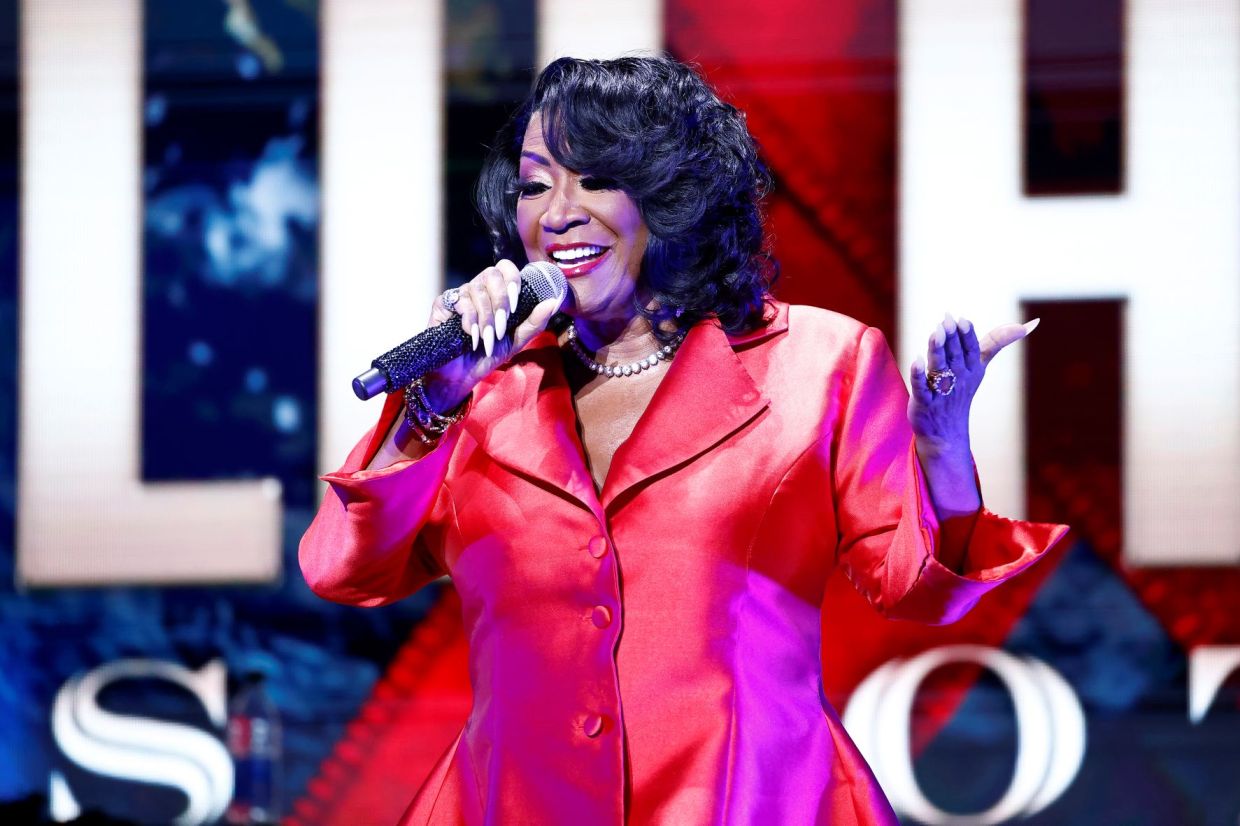 US R&B singer Patti LaBelle rushed off stage after bomb threat | The Star