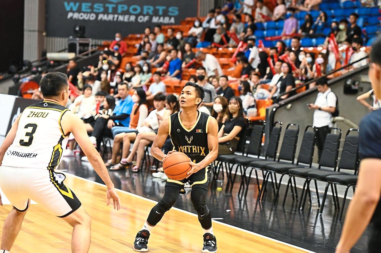 Basketball: Two-in-one Viernes aiming to be No. 1 | The Star