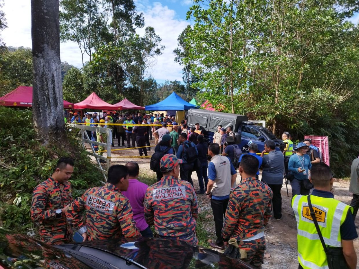 Batang Kali landslide: Picture gallery | The Star