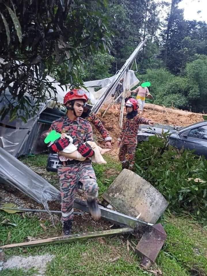 Batang Kali landslide: Picture gallery | The Star