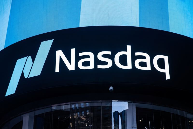 Tech stocks head for worst December since 2002 | The Star