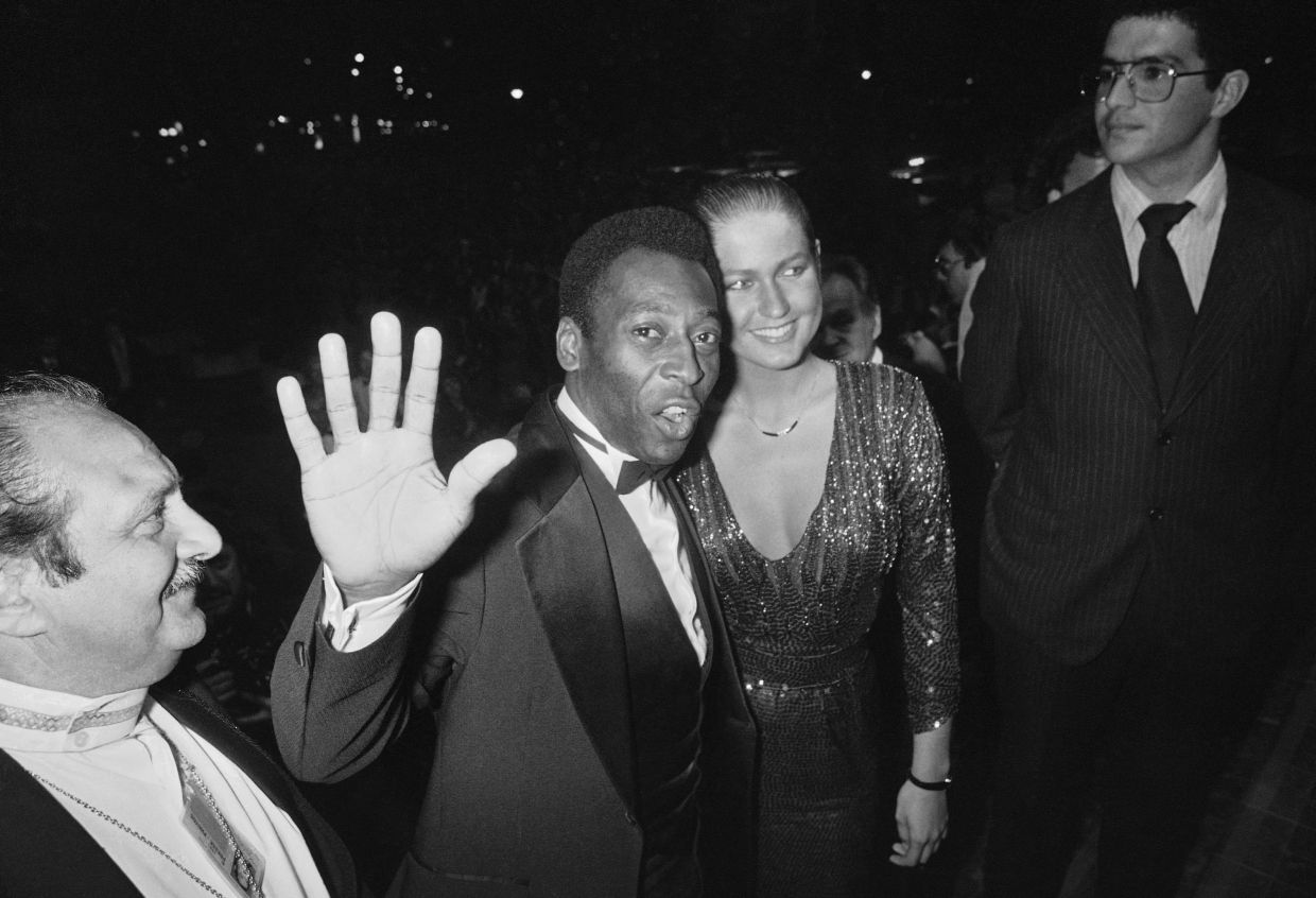 Photo gallery: Football Legend Pele passes away at 82 | The Star