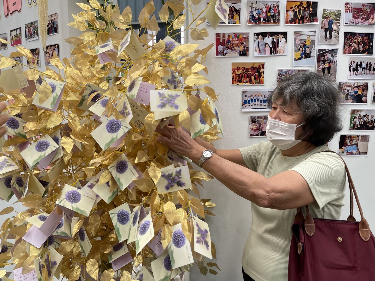 Sombre affair at SJKC Mun Choong in memory of Batang Kali landslide ...