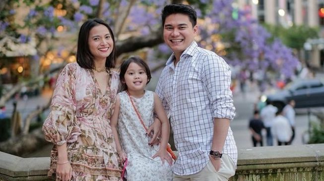 Indonesian actress Acha Septriasa loses second child in miscarriage ...