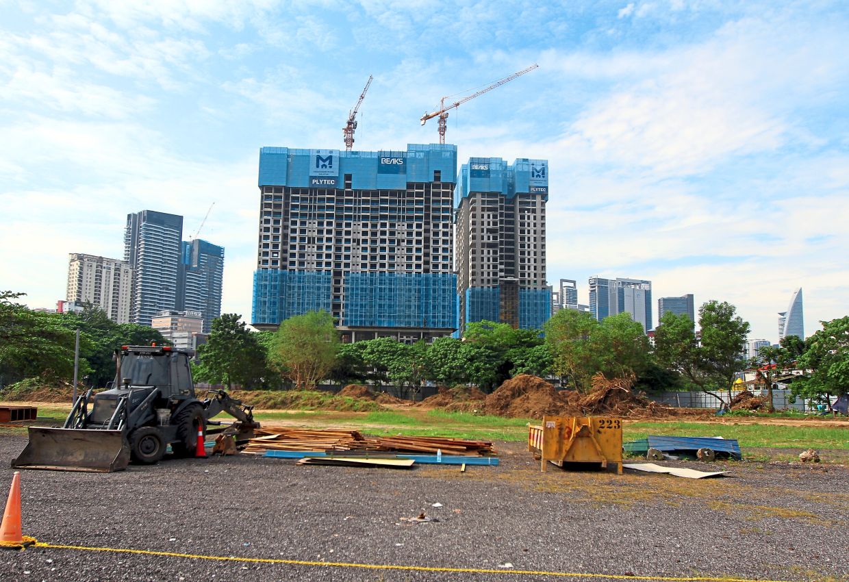Brickfields residents get new field and hall | The Star