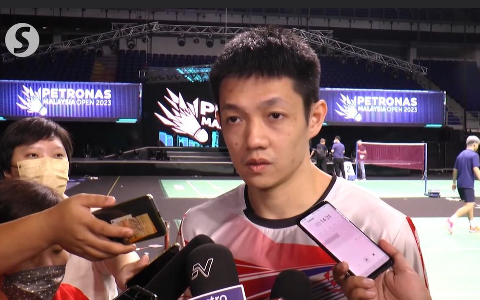 Badminton: New experience for Daren as he juggles dual role | The Star