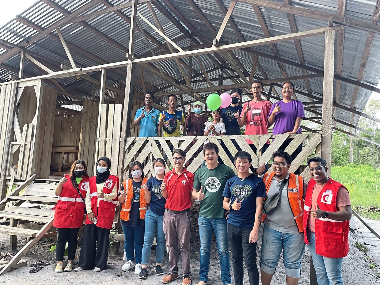 Bringing basic healthcare to underserved indigenous folk | The Star