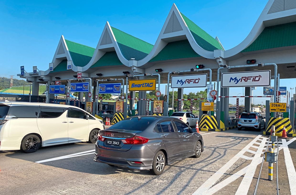CNY toll exemption saves costs, reduces congestion, say road users ...