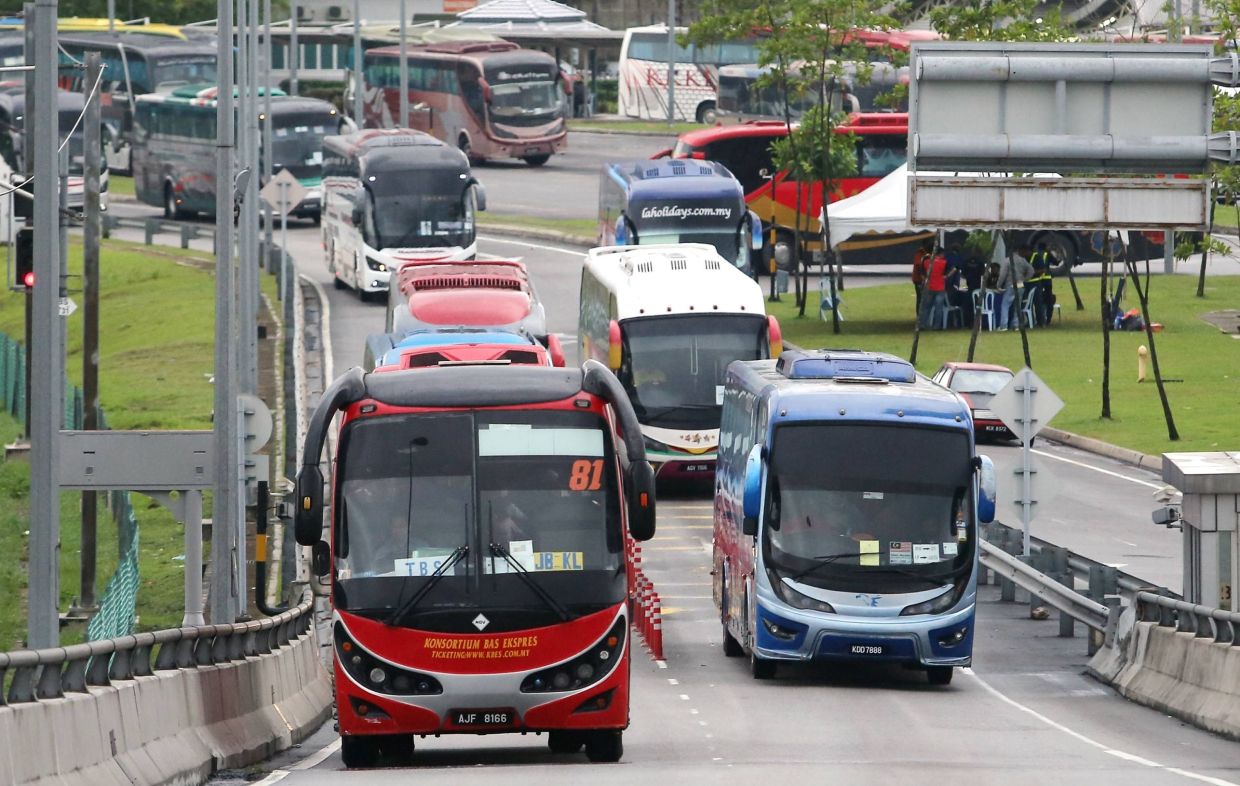 Express bus tickets to all destinations sold out in run-up to Chinese ...