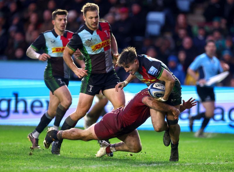 Rugby: Rugby-RFU to lower tackle height to waist for community game ...