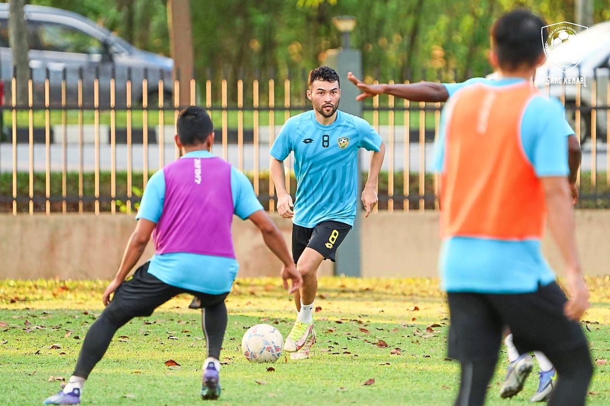 Football: Ott believes reunion with Nafuzi can help Canaries hit new ...