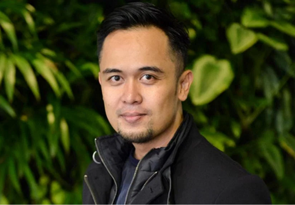 Singapore actor Nick Mikhail charged with offering for sale items resembling tobacco products ...