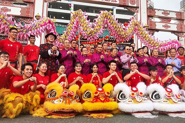 Brunei witnesses Chinese New Year with lion dances, open house ...