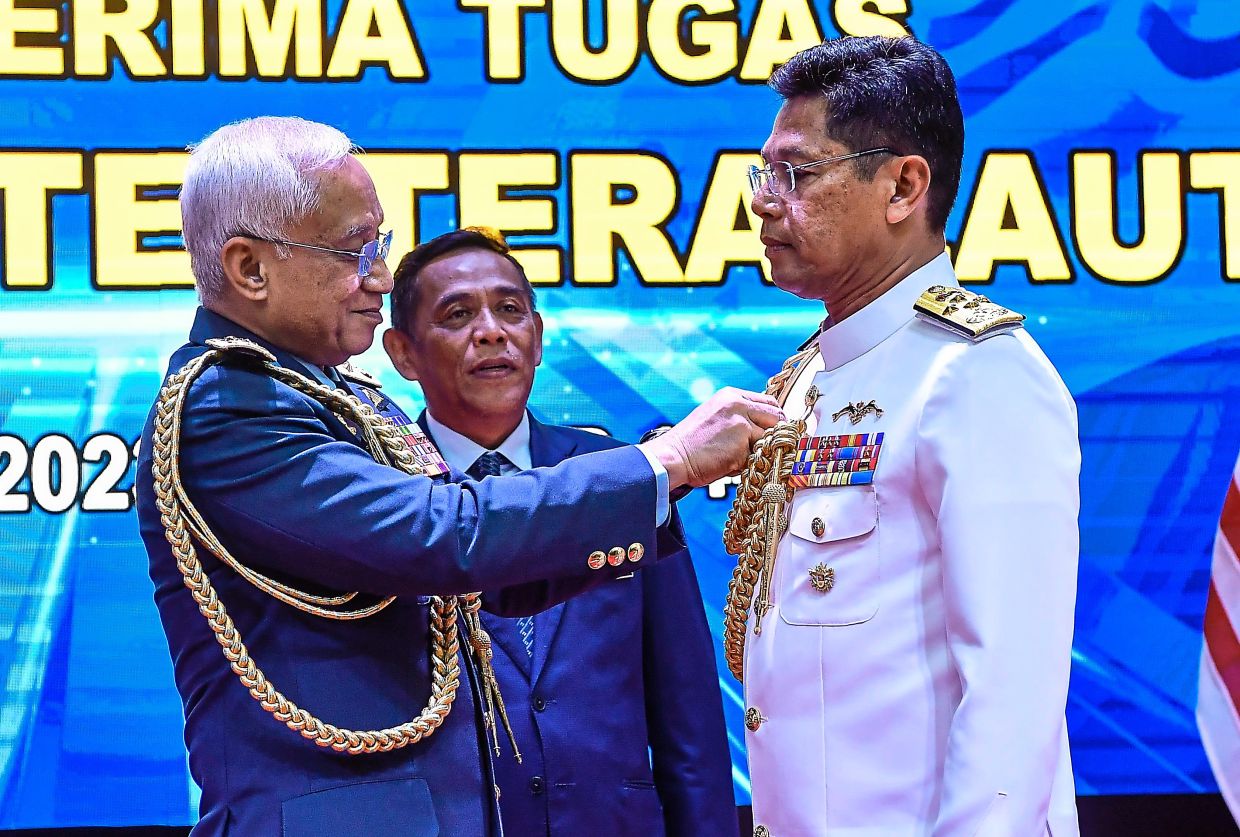 Abdul Rahman is new Navy chief | The Star