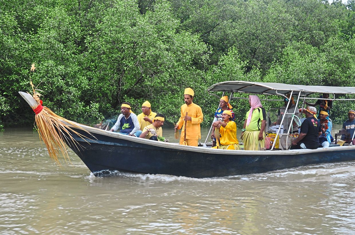 Invoking spirits of the sea | The Star
