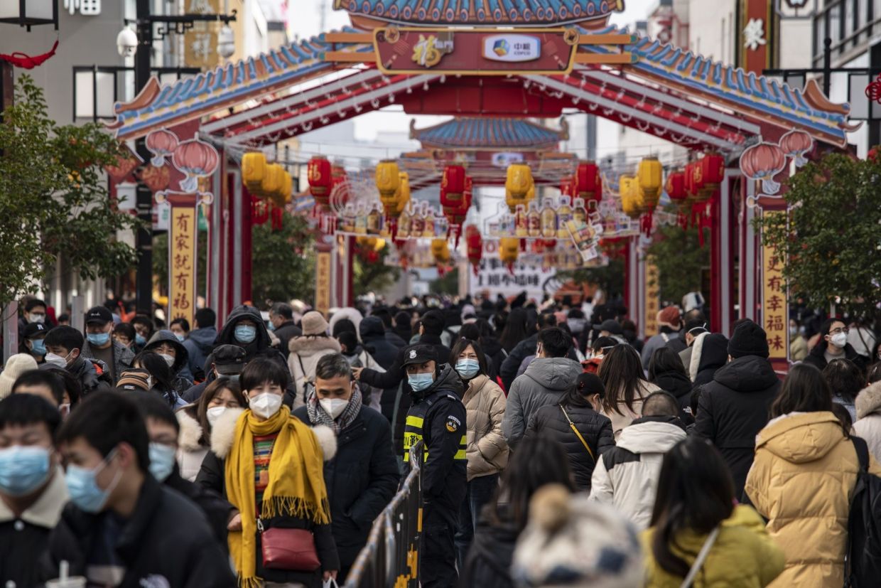 World should 'calm down' about China Covid-19 variants, says Chinese ...