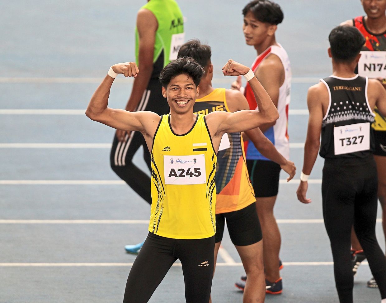 Athletics: Azeem rewrites indoor 60m national record | The Star