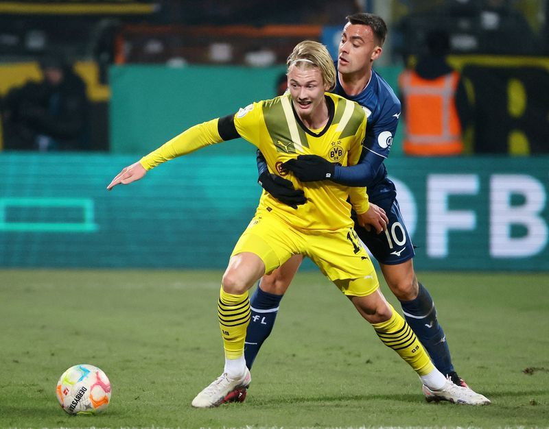 Football: Soccer-Bynoe-Gittens, Brandt on target to stretch Dortmund's ...