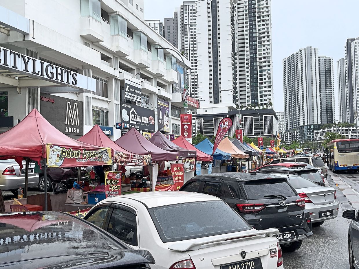 Roadside stalls cause congestion on Jalan Sentul Pasar | The Star