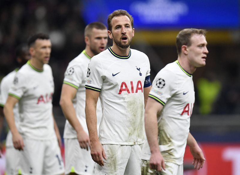 Football: Soccer-Billionaire Najafi set to launch $3.75bn takeover bid ...