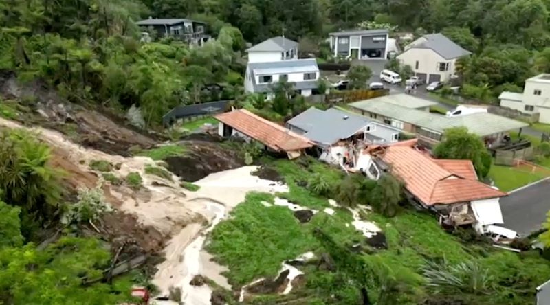Cyclone death toll in New Zealand rises to nine as recovery continues ...