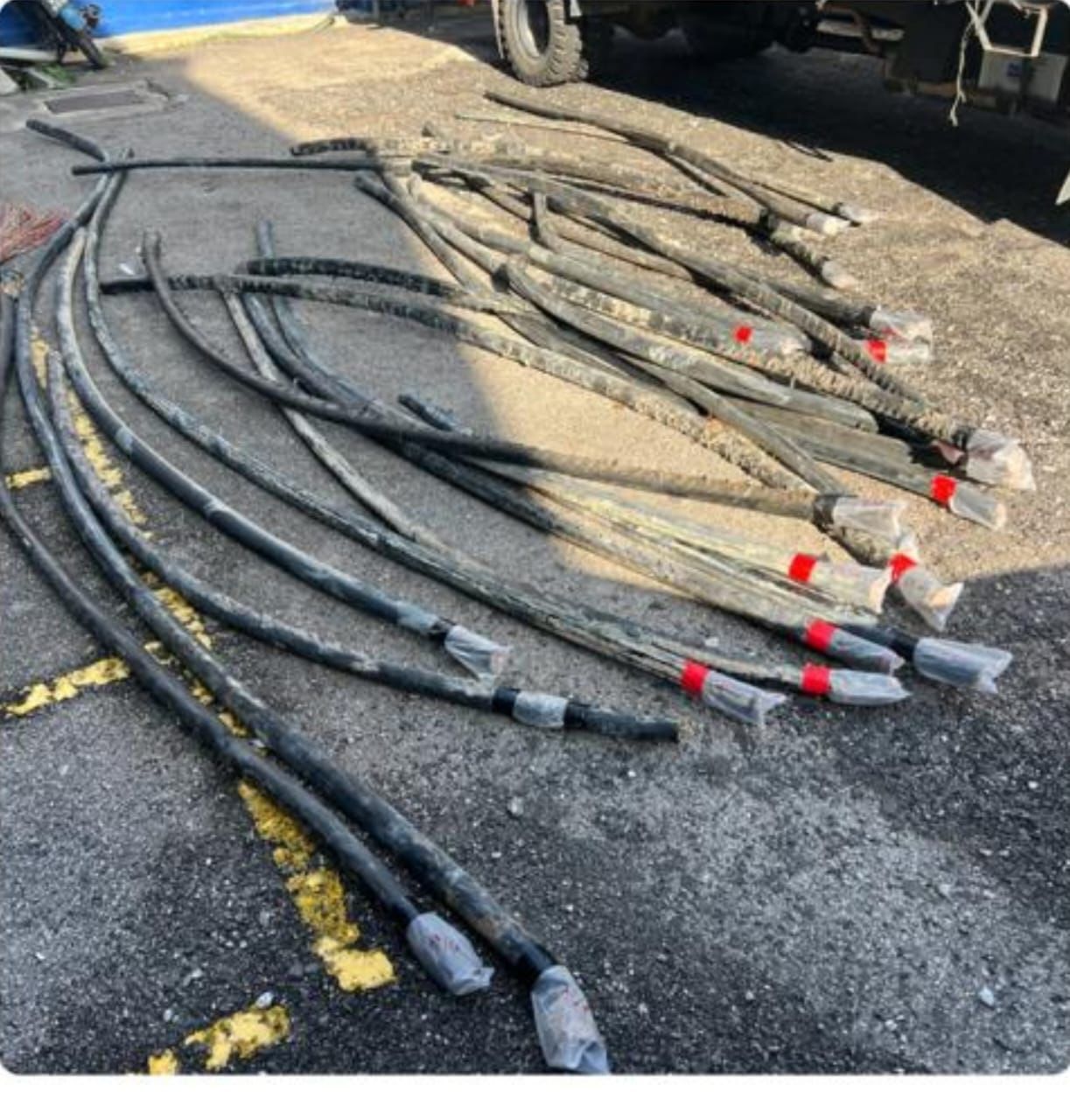 Cable thief tries to jump into lake to evade arrest after 30km car ...