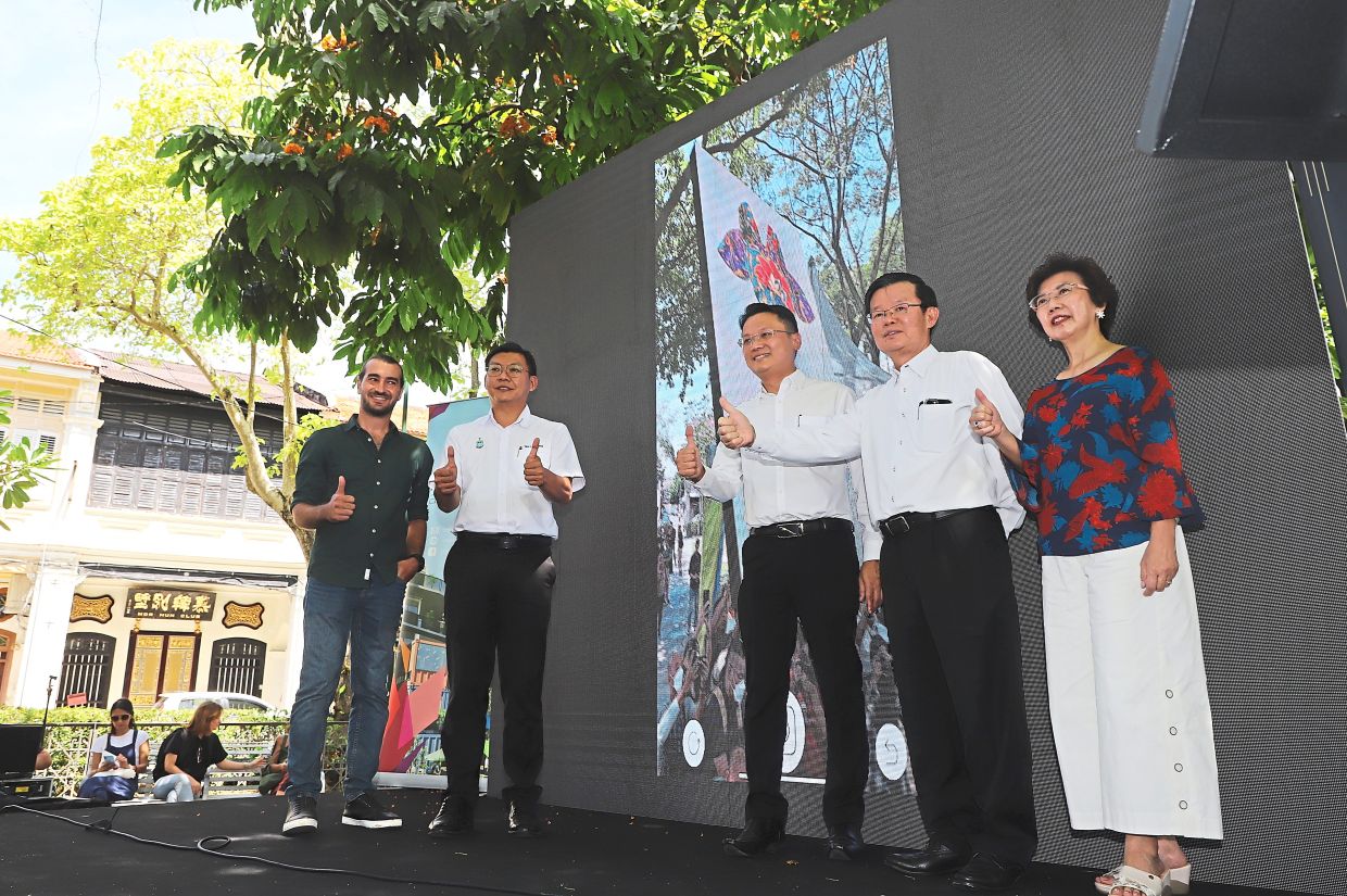 New way to explore art in a park | The Star