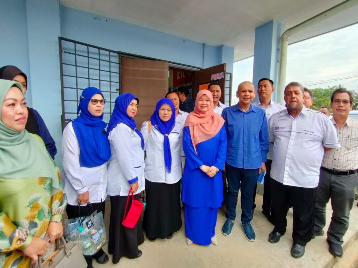 Ranau in Sabah has the most dilapidated schools in the state, says ...