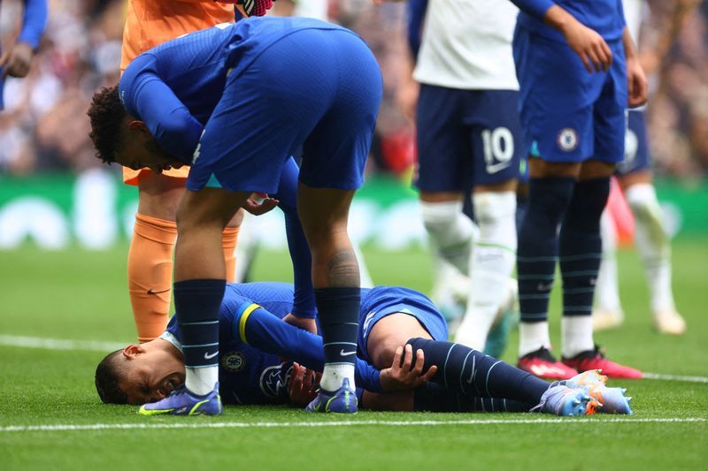 Football: Soccer-Chelsea defender Silva suffers knee ligament damage ...