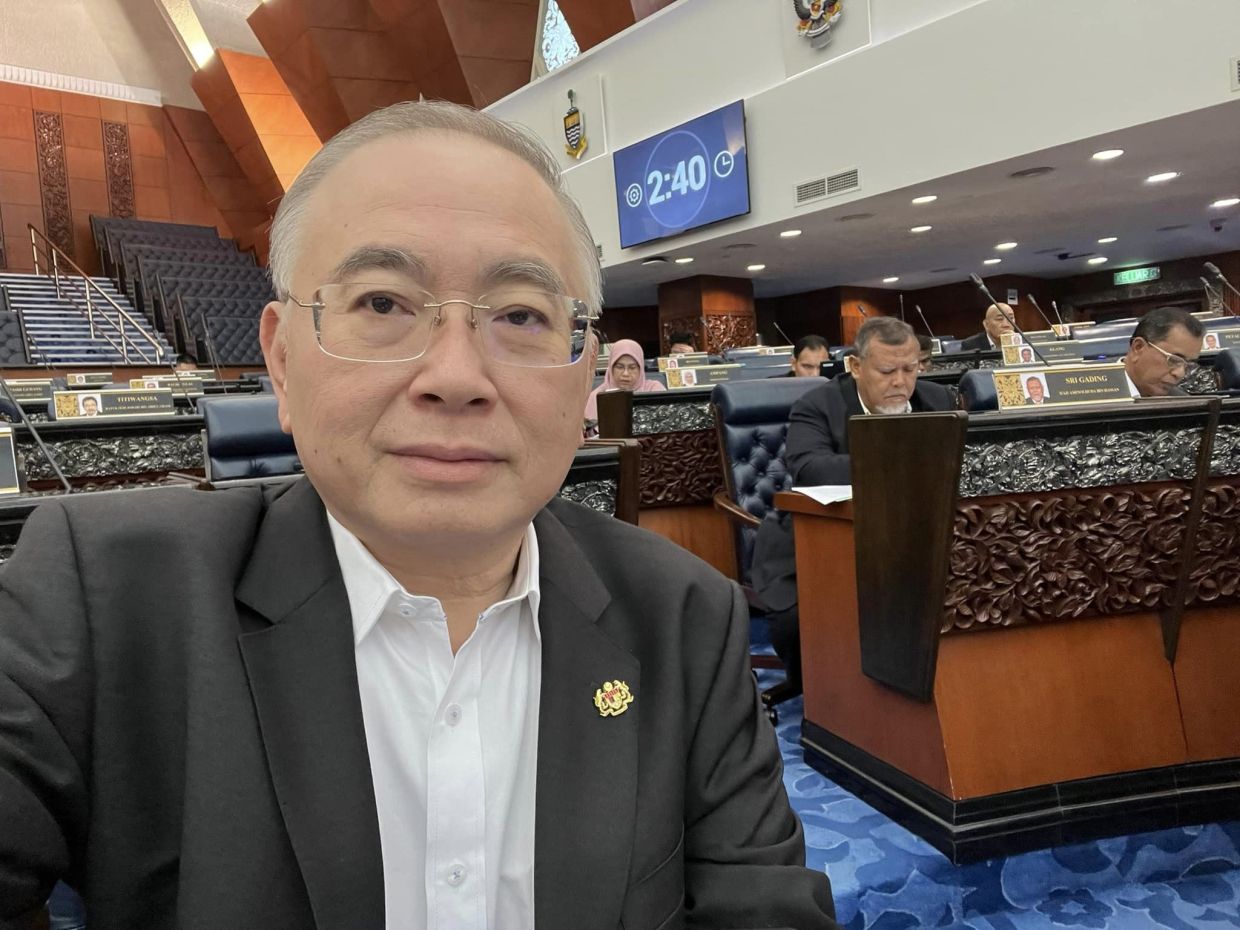 Dr Wee expresses concern over floods in Johor | The Star