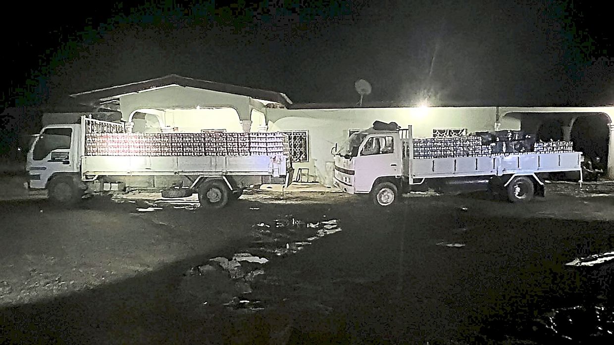 Booze-smuggling syndicate busted, four nabbed | The Star