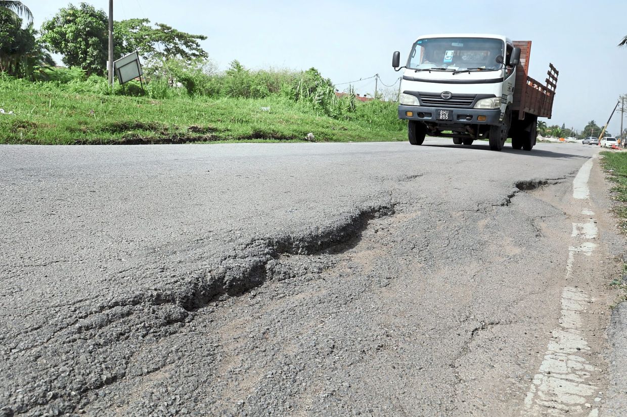 Patchy response to potholes | The Star