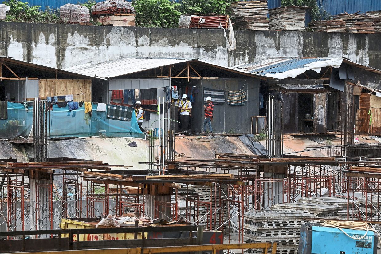 Housing project ordered to stop | The Star