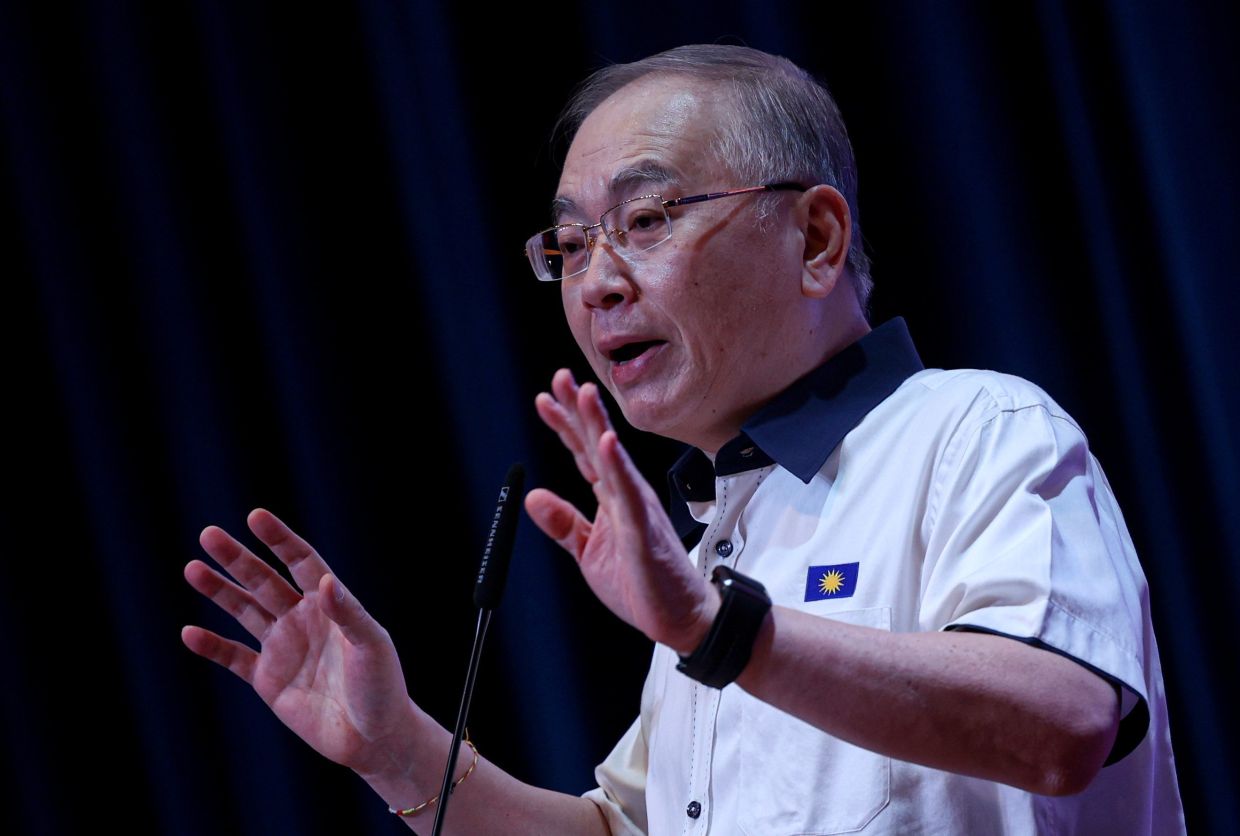 Floods: More supplies urgently needed for evacuees, says Dr Wee | The Star