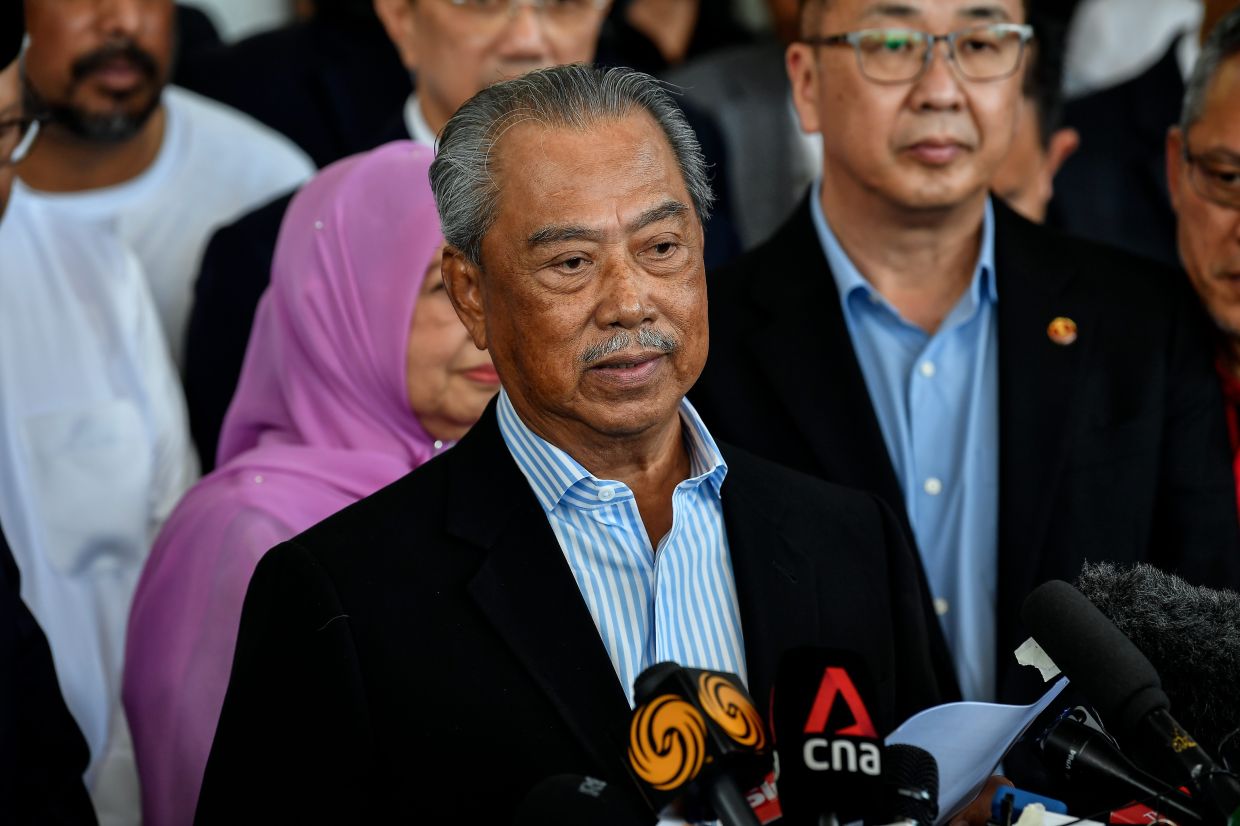 The gloves come off for Anwar | The Star