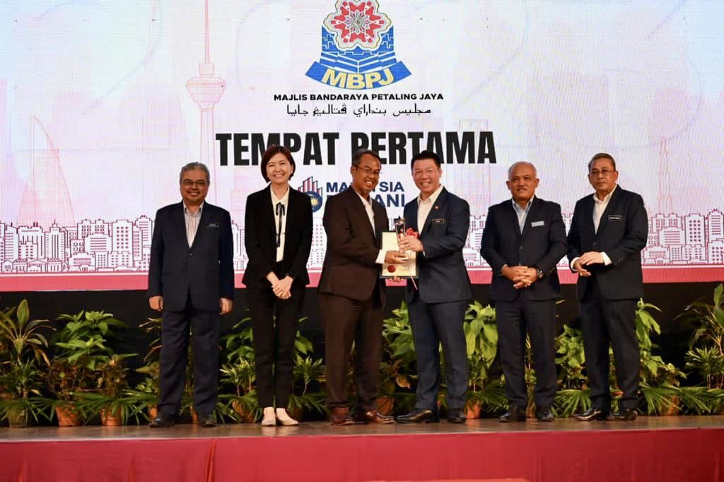 MBPJ emerges tops among local governments with 98.32% score | The Star