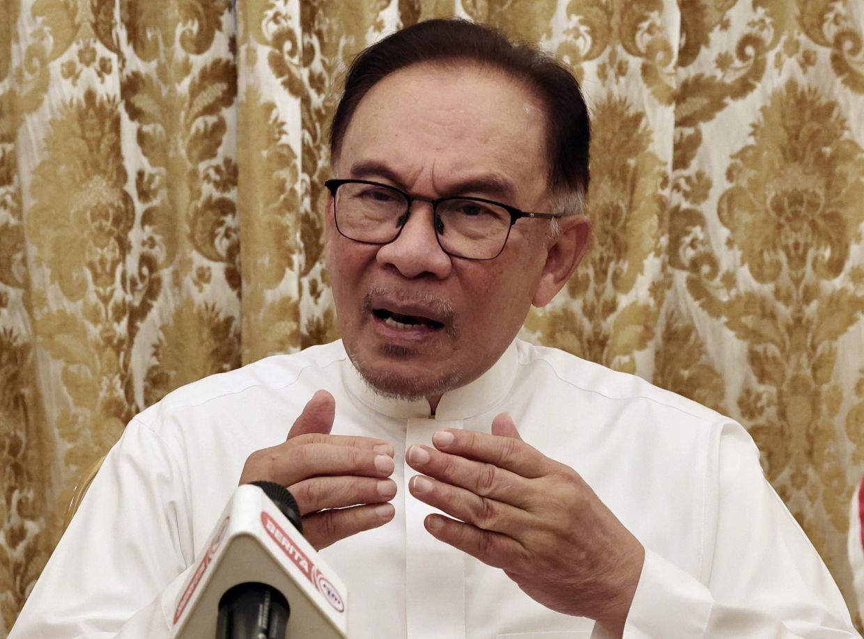 Take decisive action in dealing with Islamophobia, Anwar urges OIC ...