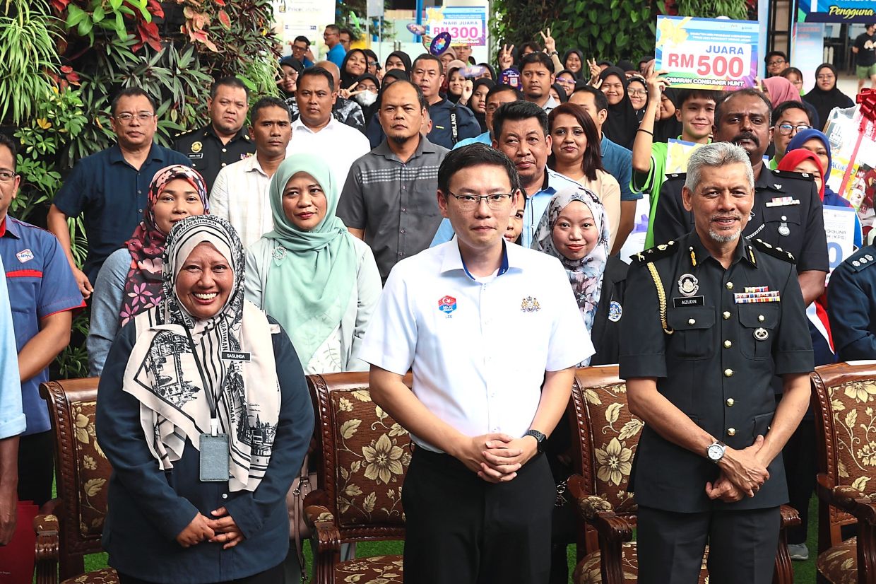 Six districts on board for Rahmah Bazaar | The Star